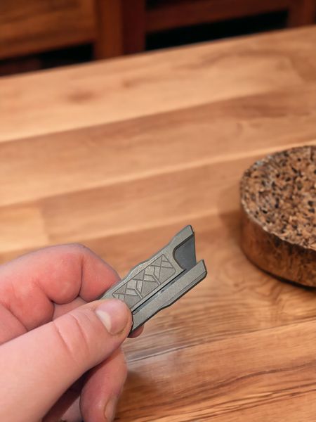 Rexford RUT V5 Titanium Utility Tool - Exclusive | Gallantry