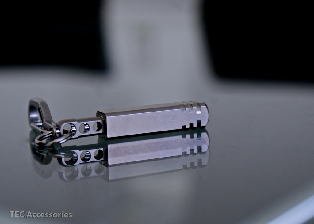 TEC Accessories Pixel Titanium Keychain Flashlight | Gallantry