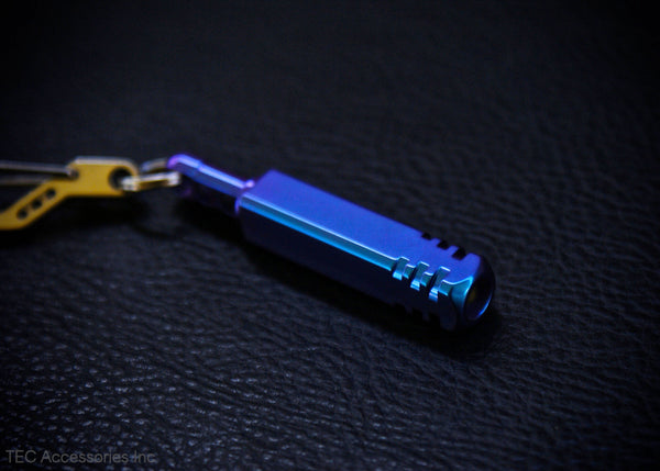 TEC Accessories Pixel Titanium Keychain Flashlight | Gallantry
