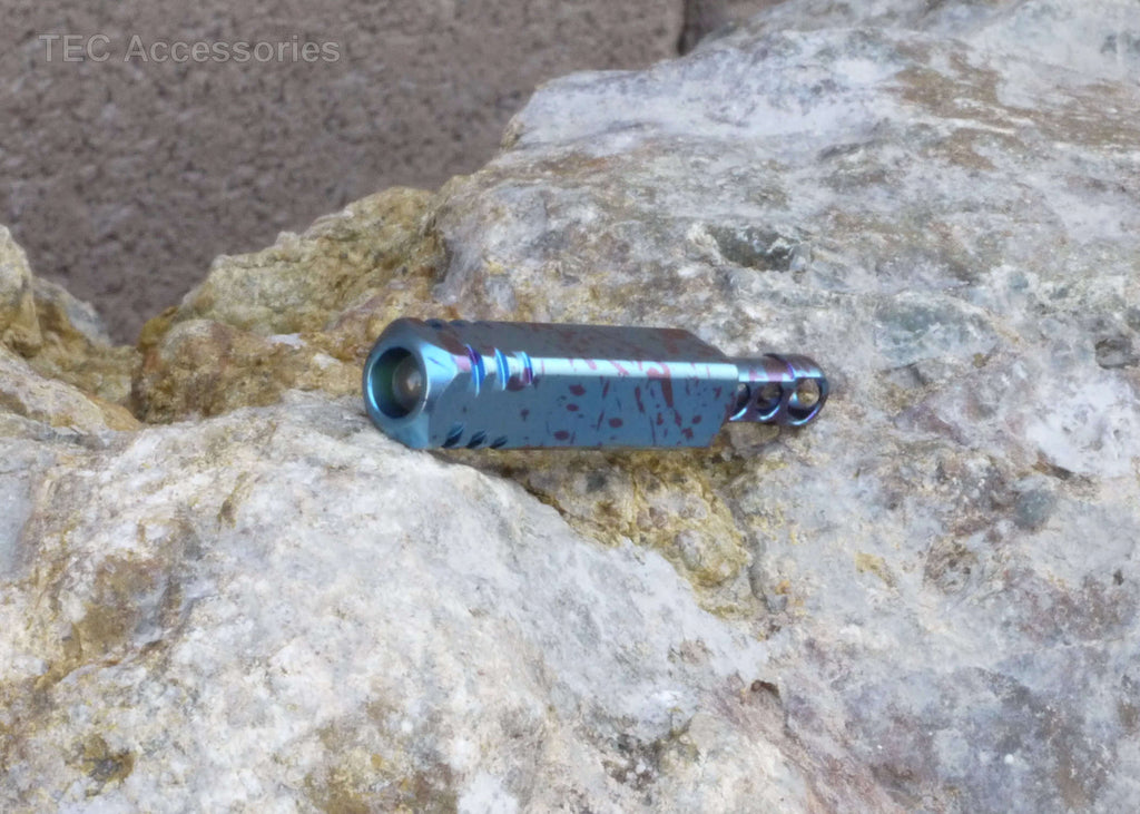 TEC Accessories Pixel Titanium Keychain Flashlight | Gallantry