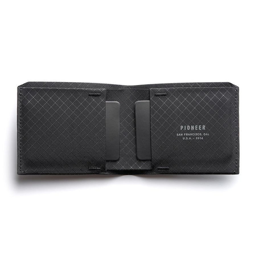 Flyfold 10XD Ripstop Bifold Wallet - Onyx | Gallantry