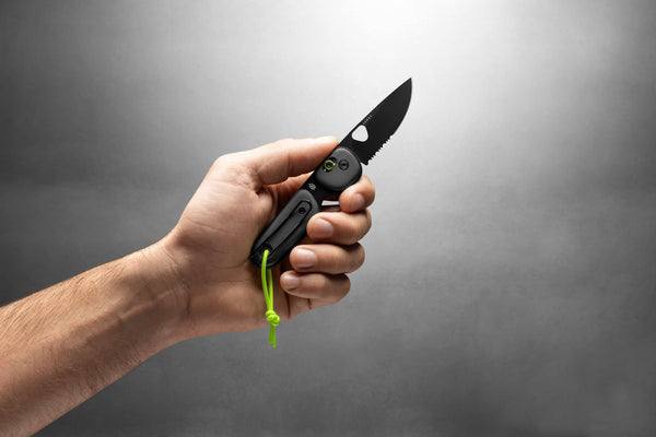 The James Brand The Redstone Knife - Black / Black | Gallantry