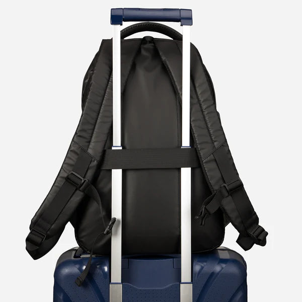 Ridge Classic Backpack - Waterproof Daypack - Black | Gallantry