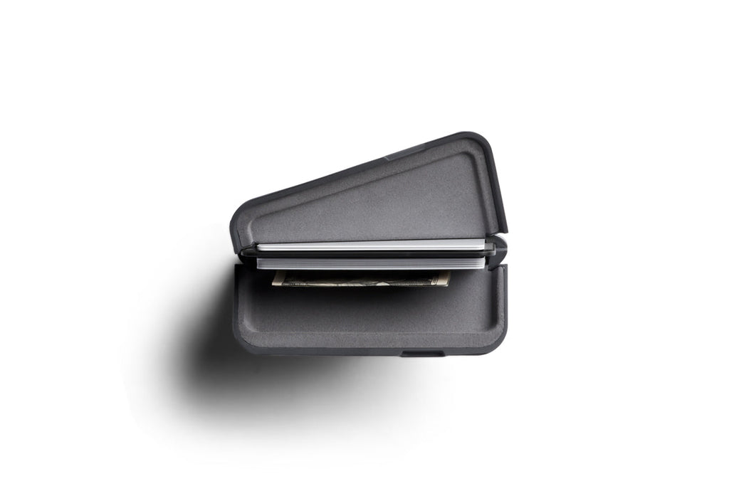 Bellroy Flip Case - Toffee | Gallantry